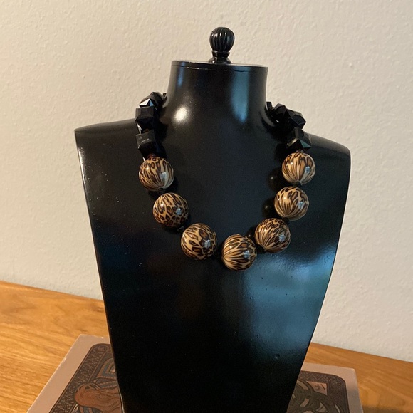 Jewelry | Funky Leopard Print And Black Bead Necklace | Poshmark